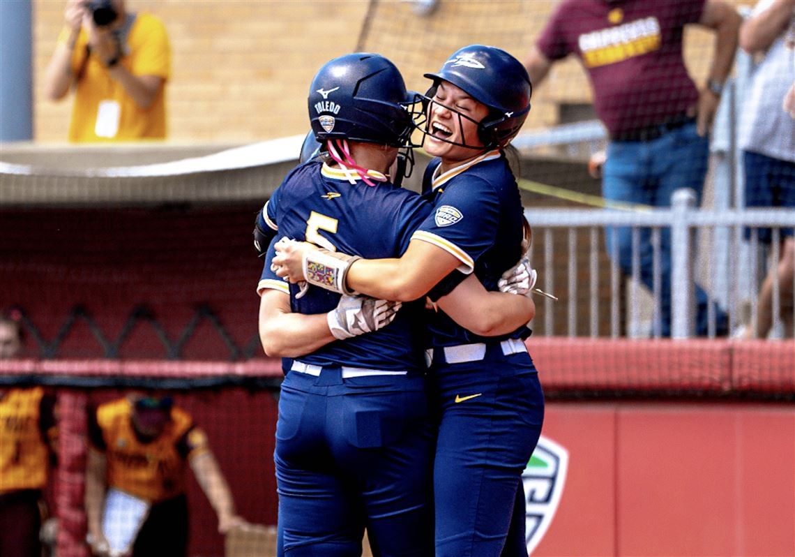 Toledo wins to advance in MAC softball championship tournament