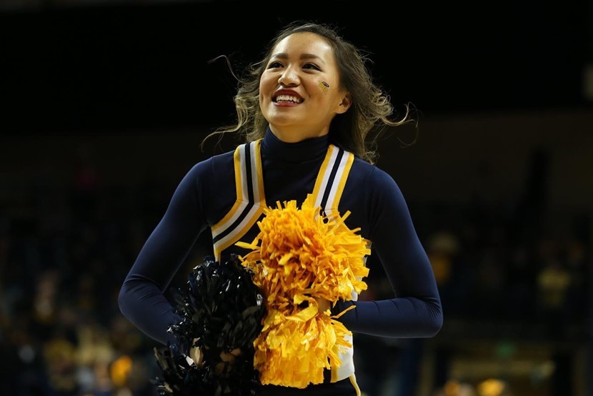 Rocket Cheerleaders to Hold Cheer Clinic on Feb. 27