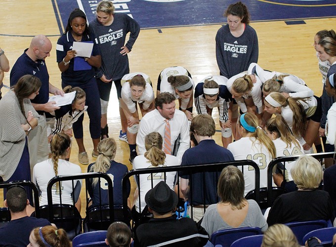 April Luther joins 2017 volleyball roster