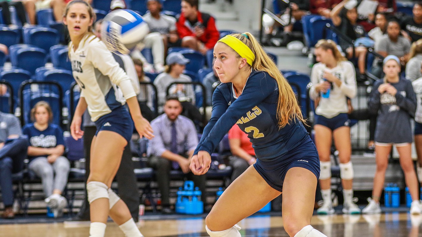Volleyball Preview: Eagles Return to Action at Clemson Challenge