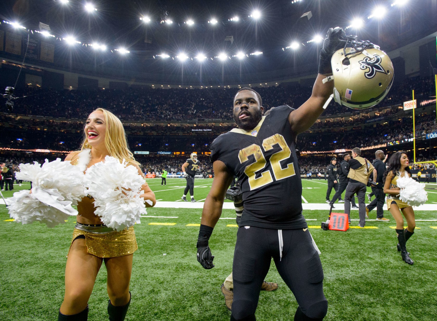Saints RB Mark Ingram, wife Chelsea announce birth of third child -- a ...