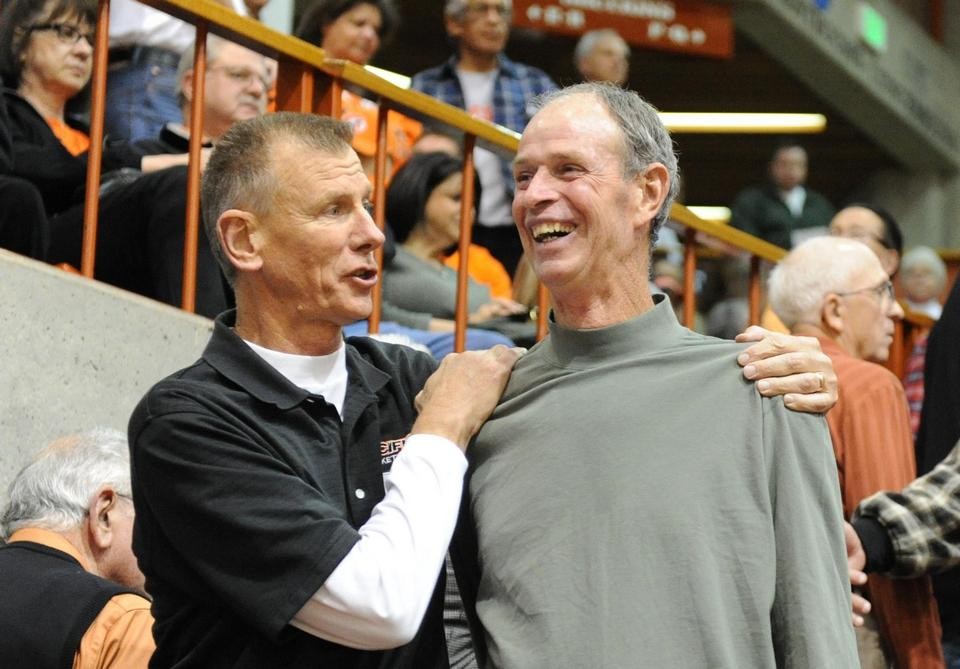 Gentle Giant: Basketball legend, coach Bill Stricker dies at 72