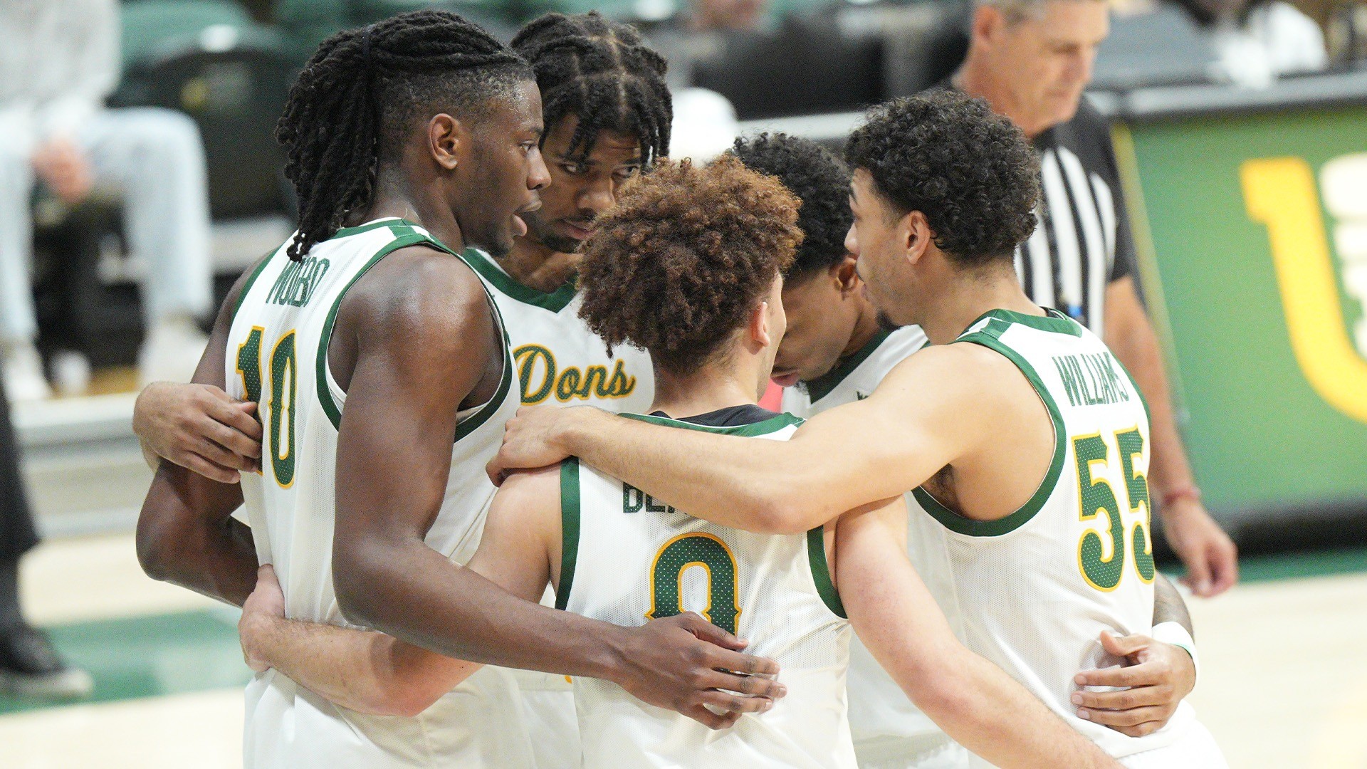 Men's Basketball Looks to Extend Winning Streak Against LMU, Saint Mary’s