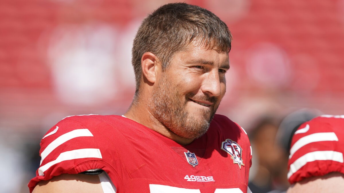 Alex Mack Retires After 13 NFL Seasons and 7 Pro Bowls