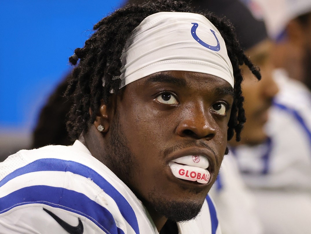 Bears Linebacker Matt Adams Arrested For Gun Possession