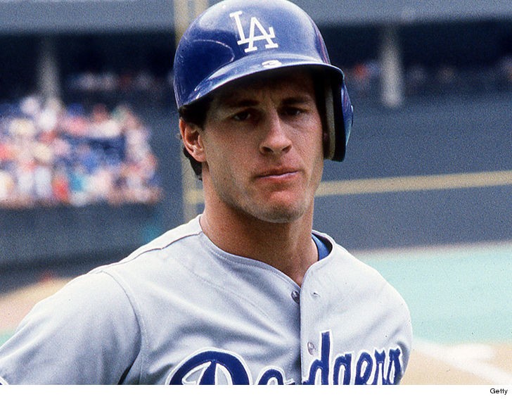 Former Dodger Steve Sax
