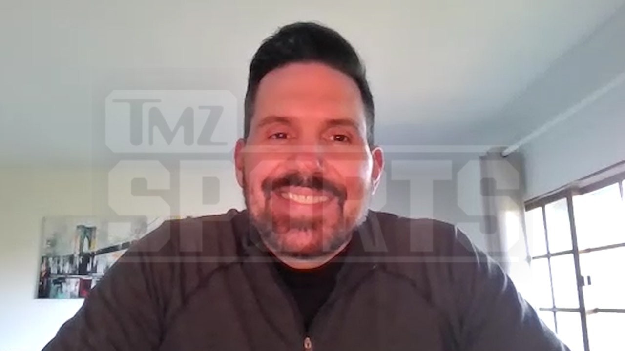 Kadarius Toney Penalty Impacted By 'Tush Push' ... Dean Blandino Says