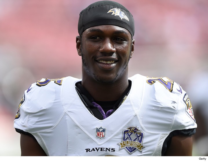 Ravens Tray Walker -- Critical Condition ... After Motorcycle Accident