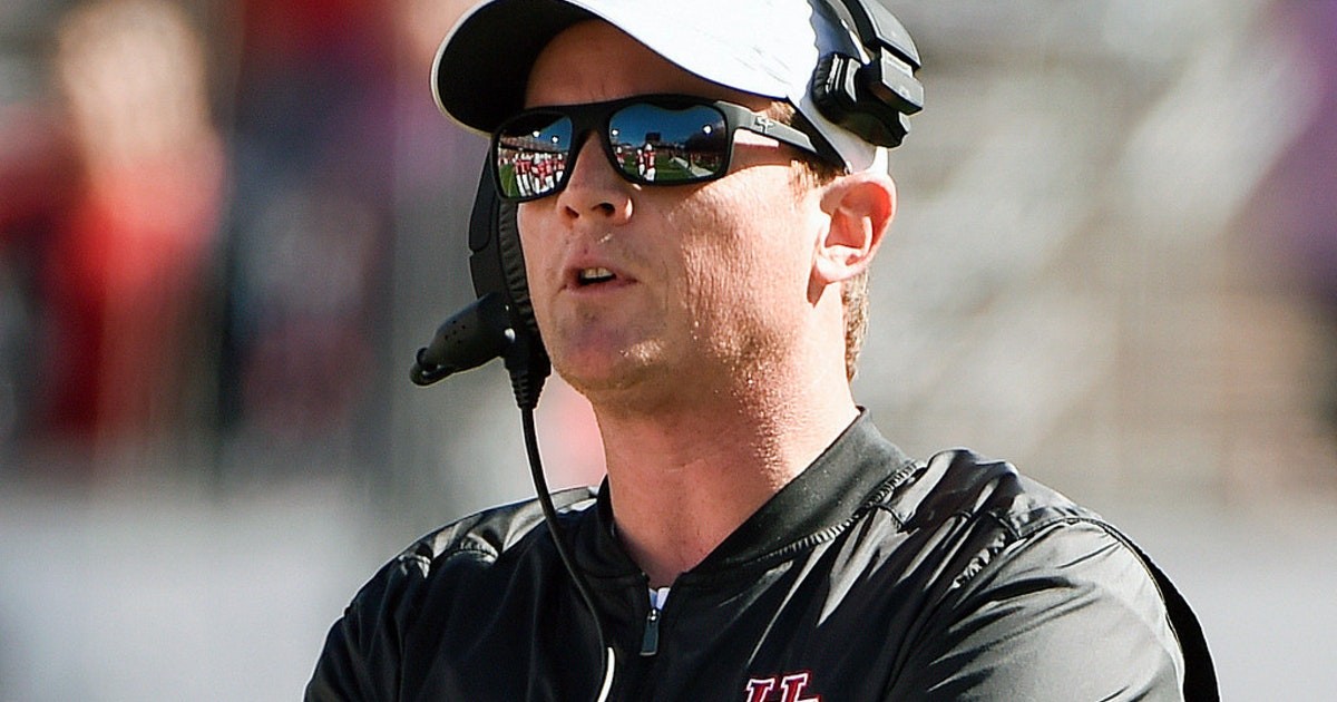 Lawsuit probing how Texas handled Major Applewhite misconduct case