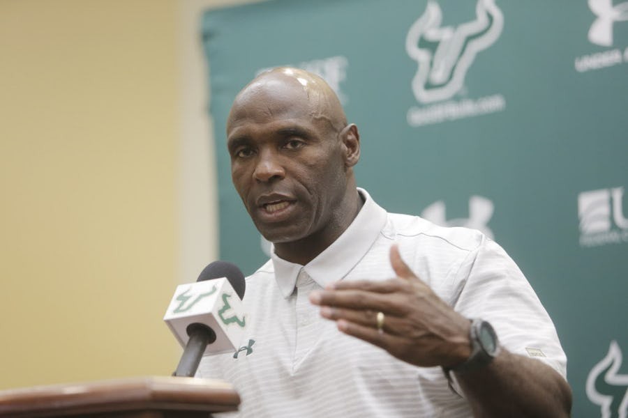Ex-Longhorns coach Charlie Strong wins South Florida debut after Bulls ...