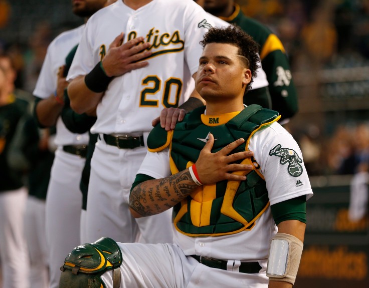 A’s catcher Bruce Maxwell deletes his Twitter after many angry tweets