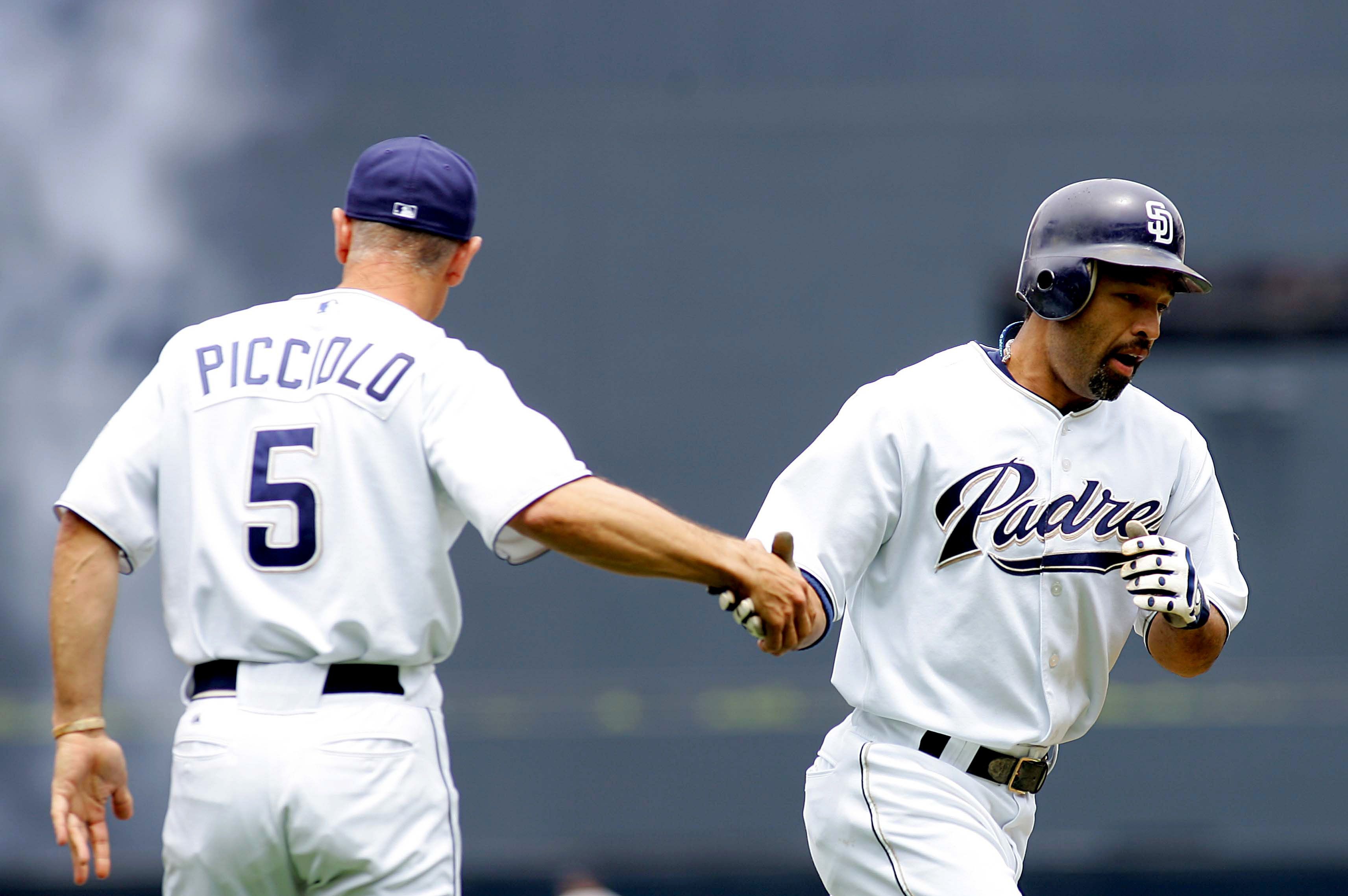 Former Oakland Athletic Rob Picciolo passes away at 64