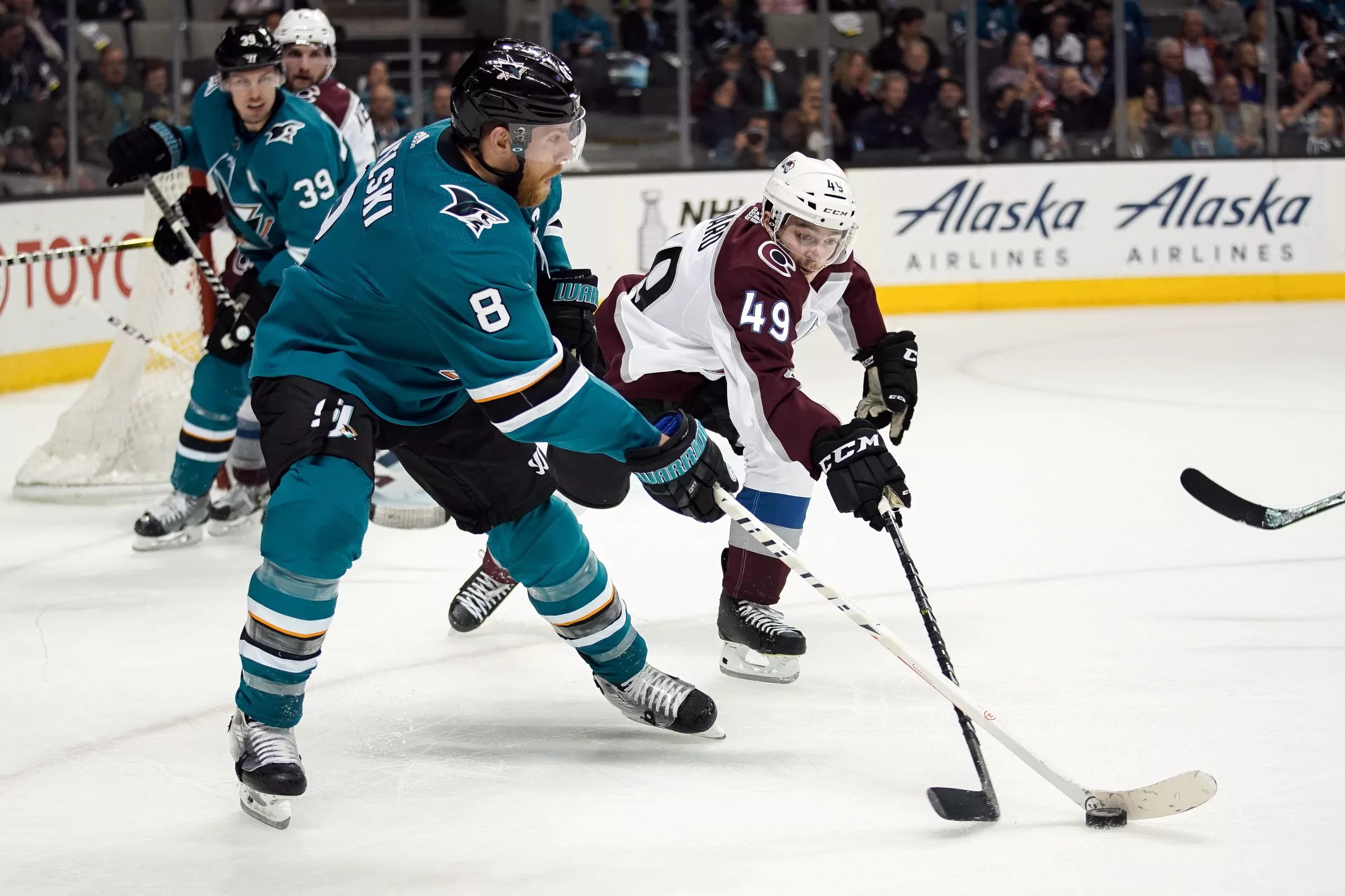 Sharks 4, Avalanche 2: Consistent effort puts Sharks at 100