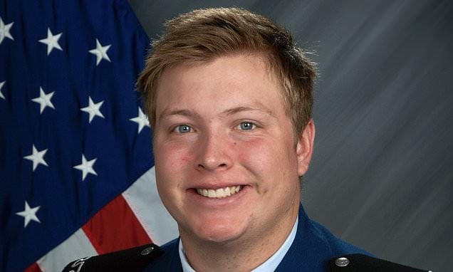 Aston Villa confirm Alex Moreno transfer as Spanish left-back completes ...