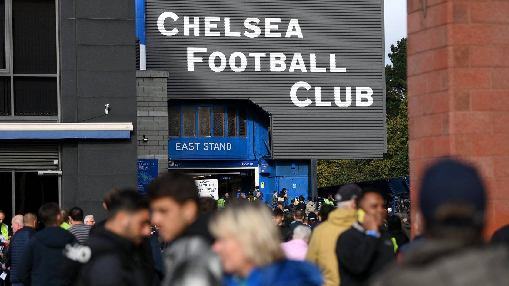 Premier League: Chelsea v Fulham - team news & build-up