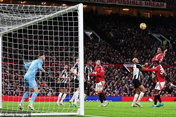 Man United vs Newcastle - Premier League: Live score, team news and ...