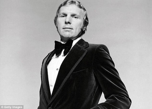 Bobby Moore died 25 years ago... here, Jeff Powell pays a poignant ...