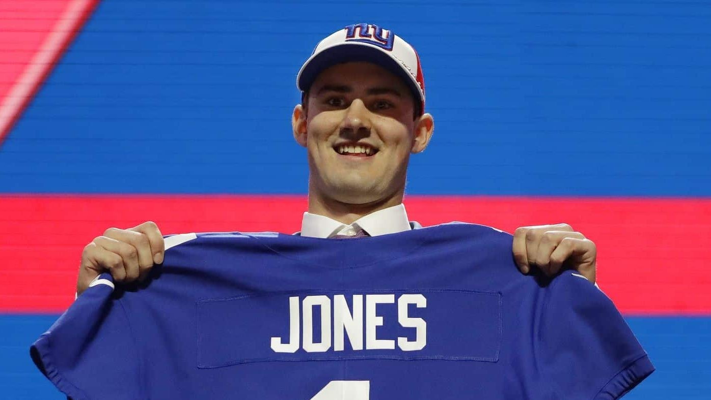 New York Giants: Ray Lucas erupts in hysterics after Daniel Jones pick ...