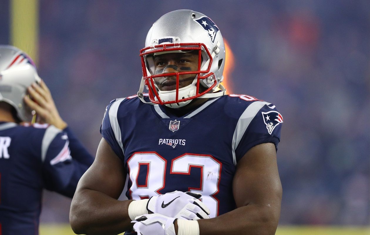 Dolphins Inking Veteran TE Dwayne Allen to a Two-Year Deal