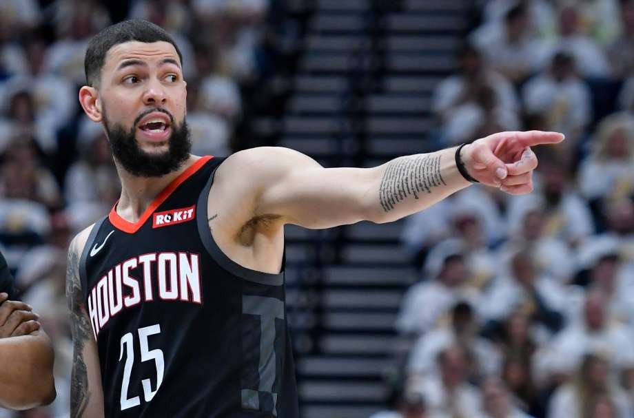Austin Rivers returns to Rockets rotation