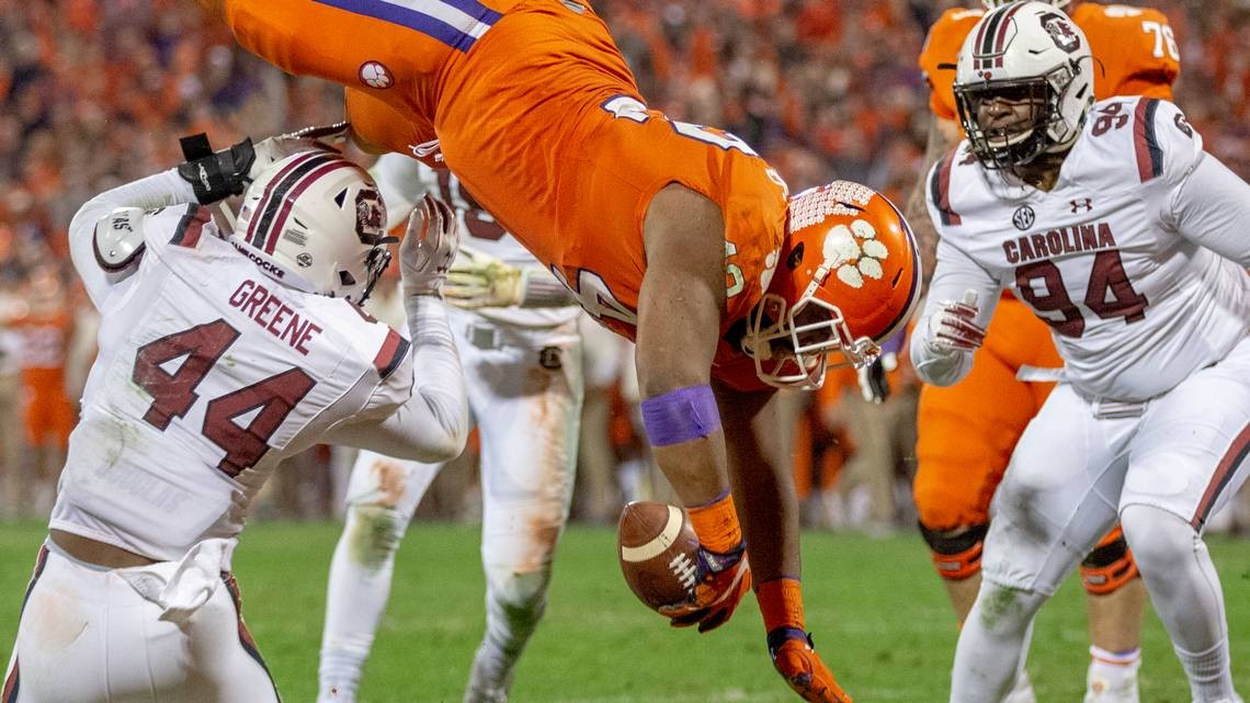 South Carolina puts scare into Clemson but Tigers emerge with 5th ...