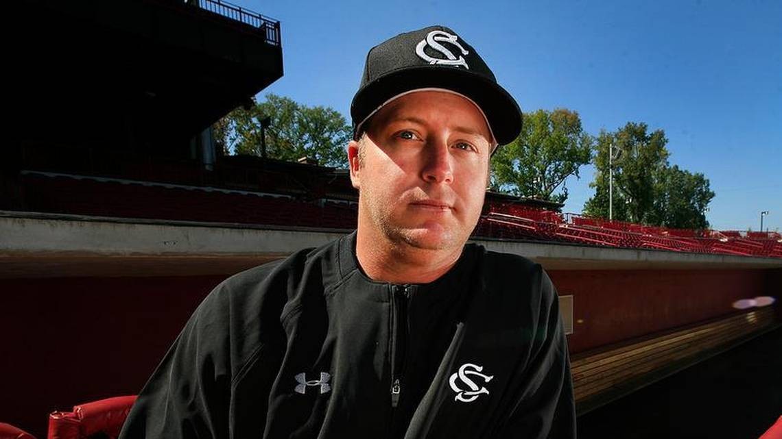 A forever South Carolinian, Drew Meyer has NCAA tournament advice for ...