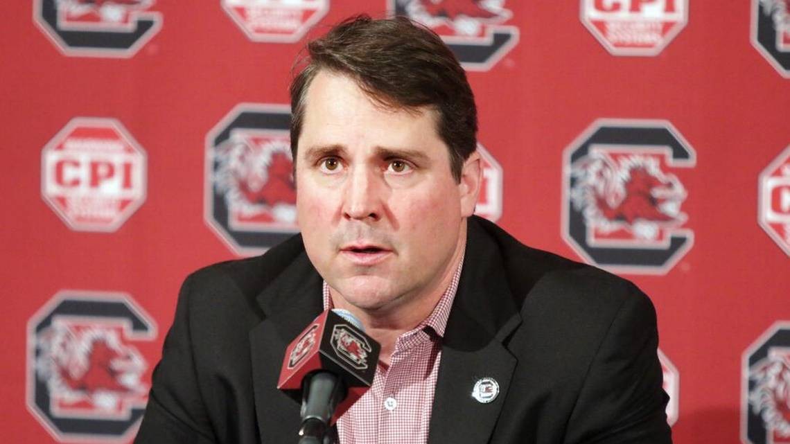 Will Muschamp, football staff raises approved by USC board