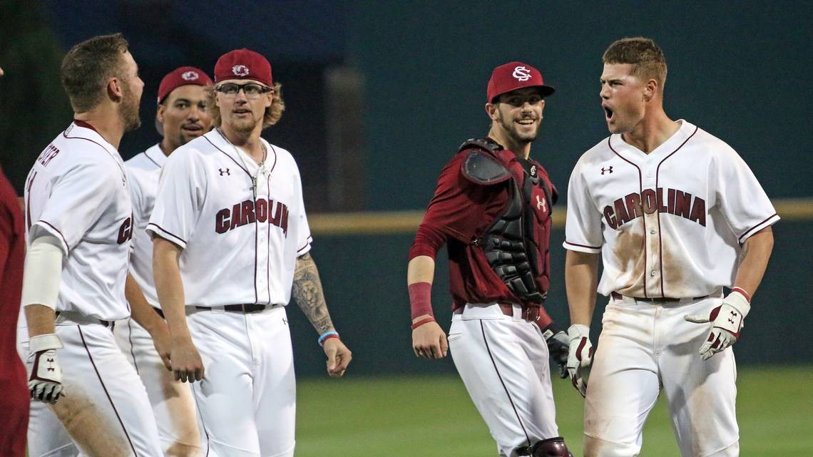 Reid Morgan strong once again, USC gets back-to-back bombs for walk-off win