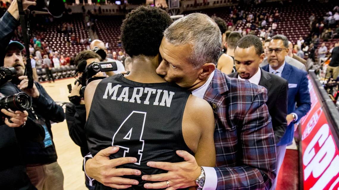 ‘Proud to see my son do that.’ Frank, Brandon Martin share unique night