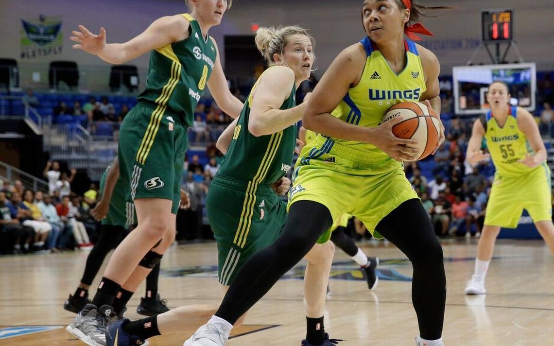 Former USC star named WNBA rookie of the year