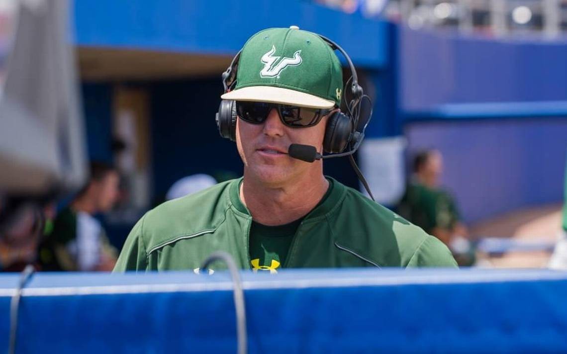 Report: Ray Tanner brings in first baseball job candidate