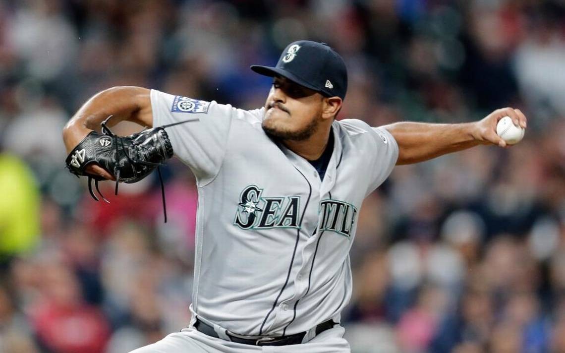 Pazos looks to slide his way back to effectiveness