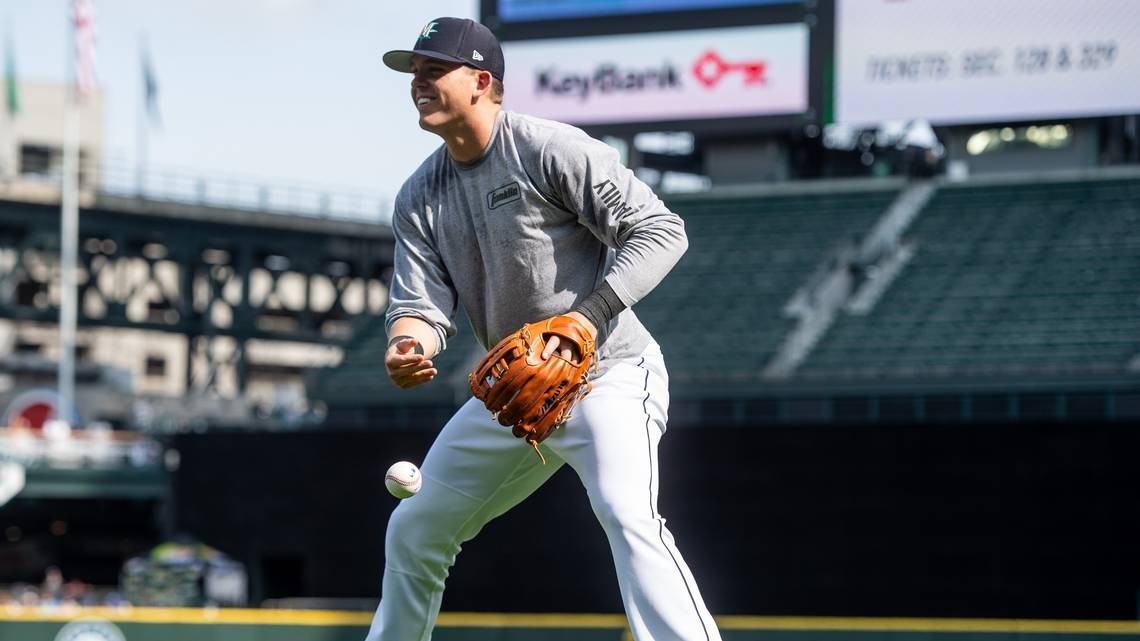 Who’s at third base? For Mariners, replacing Seager meant going with ...