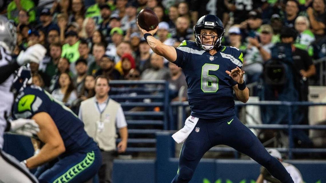 Six new Seahawks coaches, including Austin Davis going from QB to ...