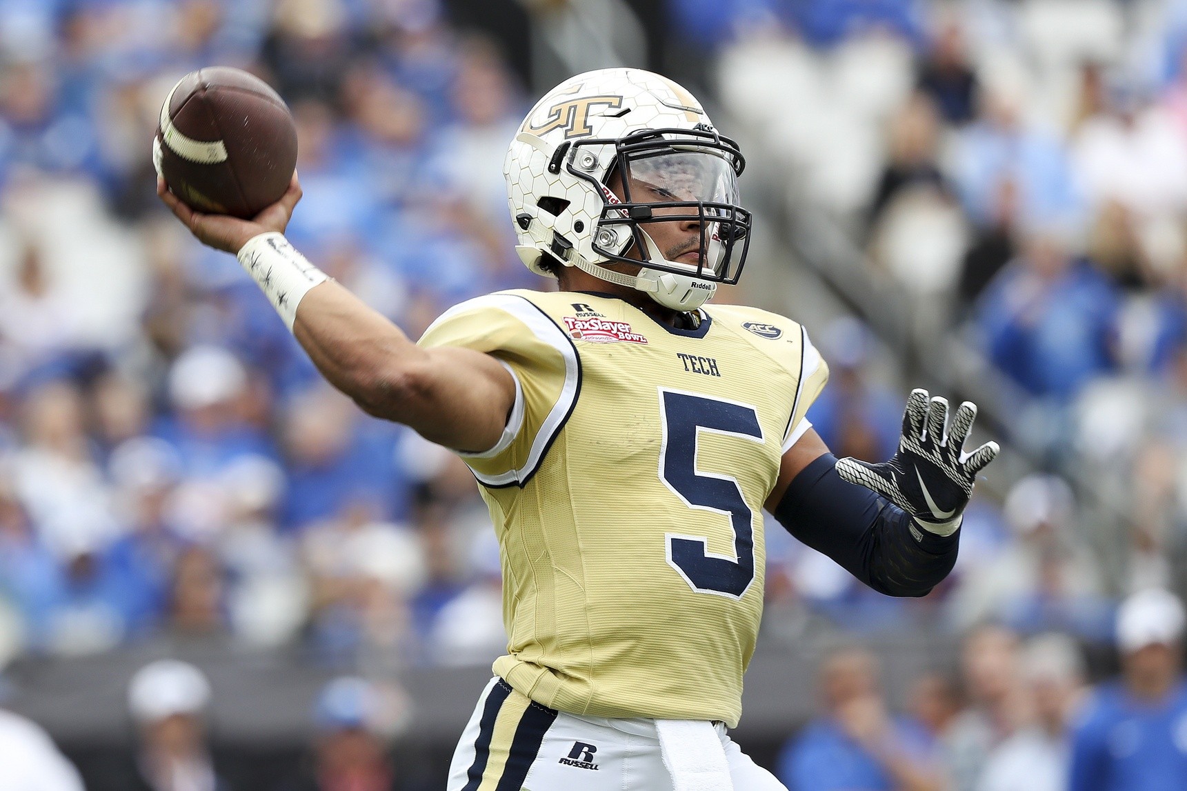 Saints Signing Rookie QB Justin Thomas