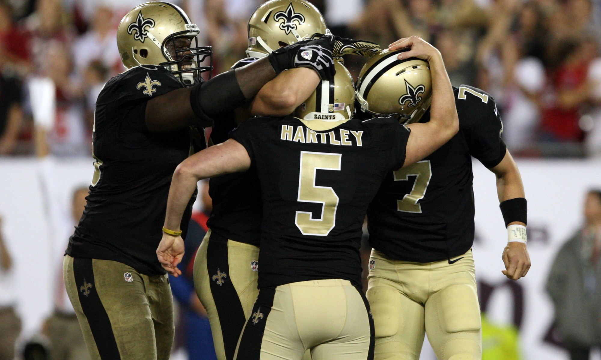 Garrett Hartley offers his services to kicker-needy Patriots
