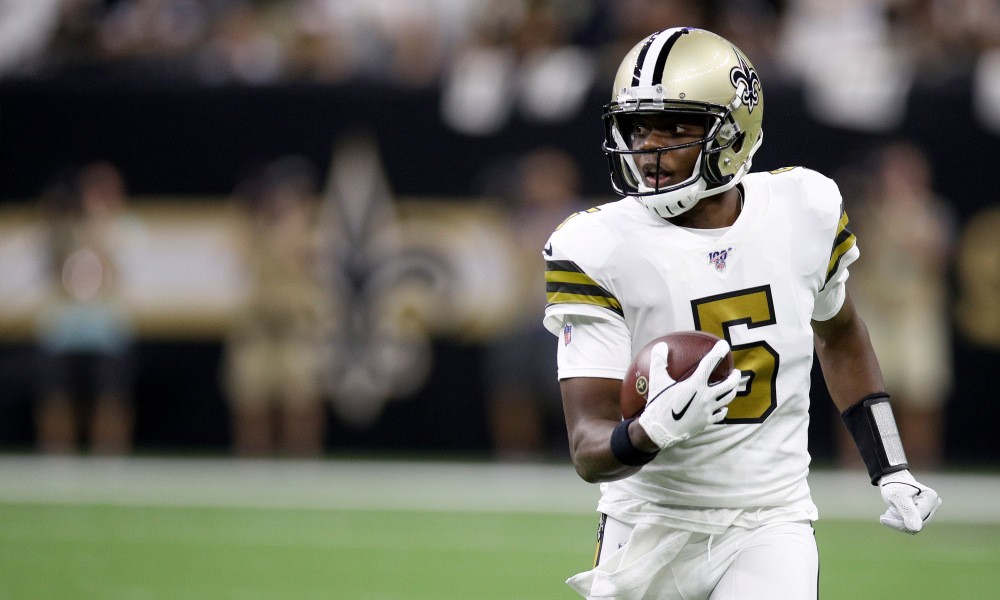 Teddy Bridgewater buys dinner for his Miami high school football team