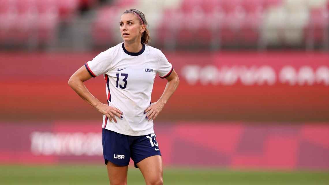USWNT's Alex Morgan talks NWSL, Mana Shim, Paul Riley