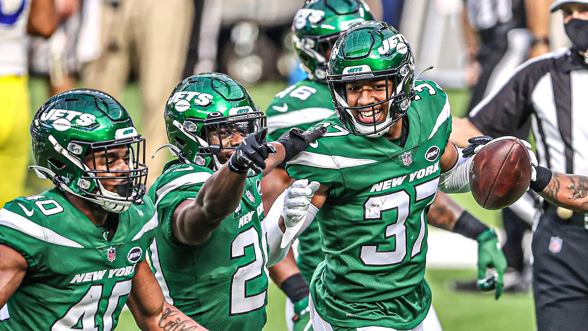 New York Jets rookie CB Bryce Hall shows star potential vs. Rams (Film)